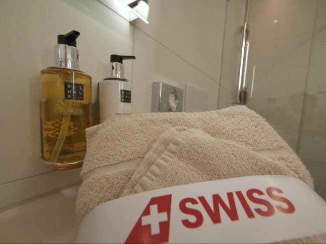 SWISS Business Class B777 review - Once In A Lifetime Journey